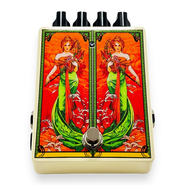 GLASSIO Fuzz - Red Witch Pedals